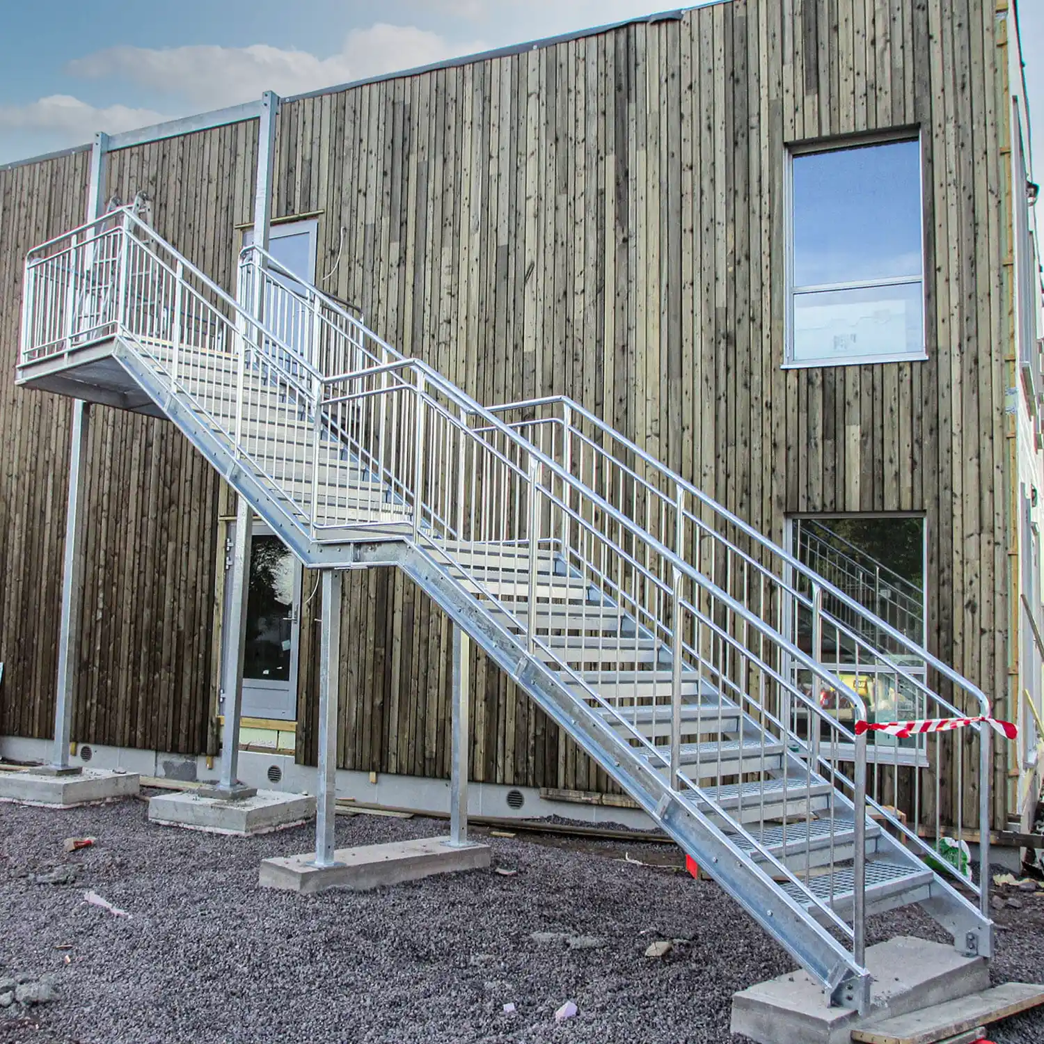 Utetrapper | Skreddersydd trapp ute | Haneborg Gruppen AS