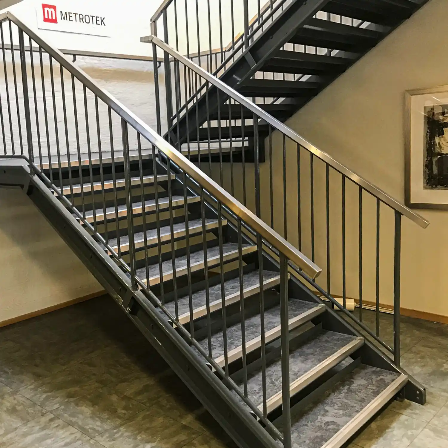 Hovedtrapper | Skreddersydd trapp inne | Haneborg Gruppen AS