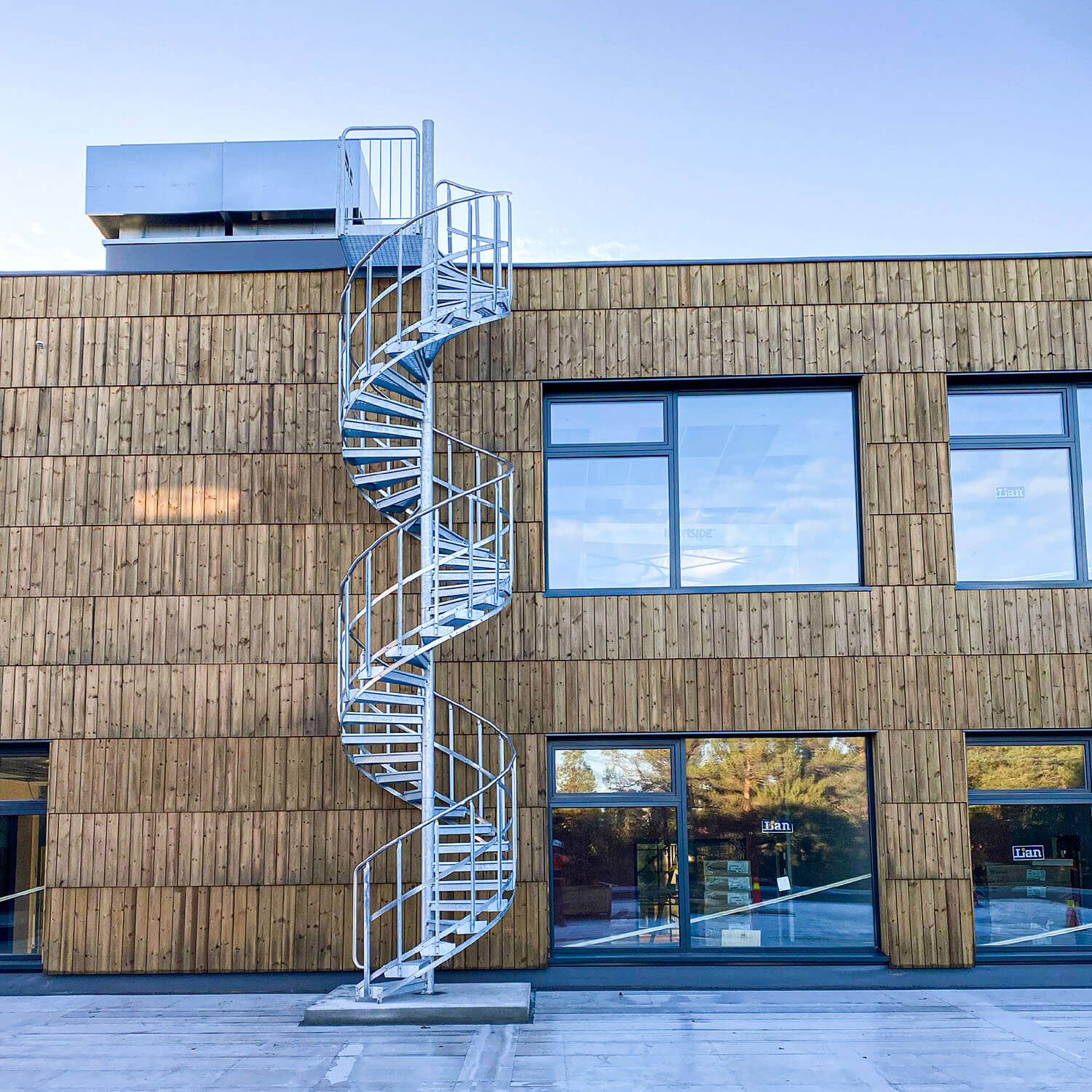 Trapper for industri | Fleksible løsninger ferdig montert | Haneborg ...