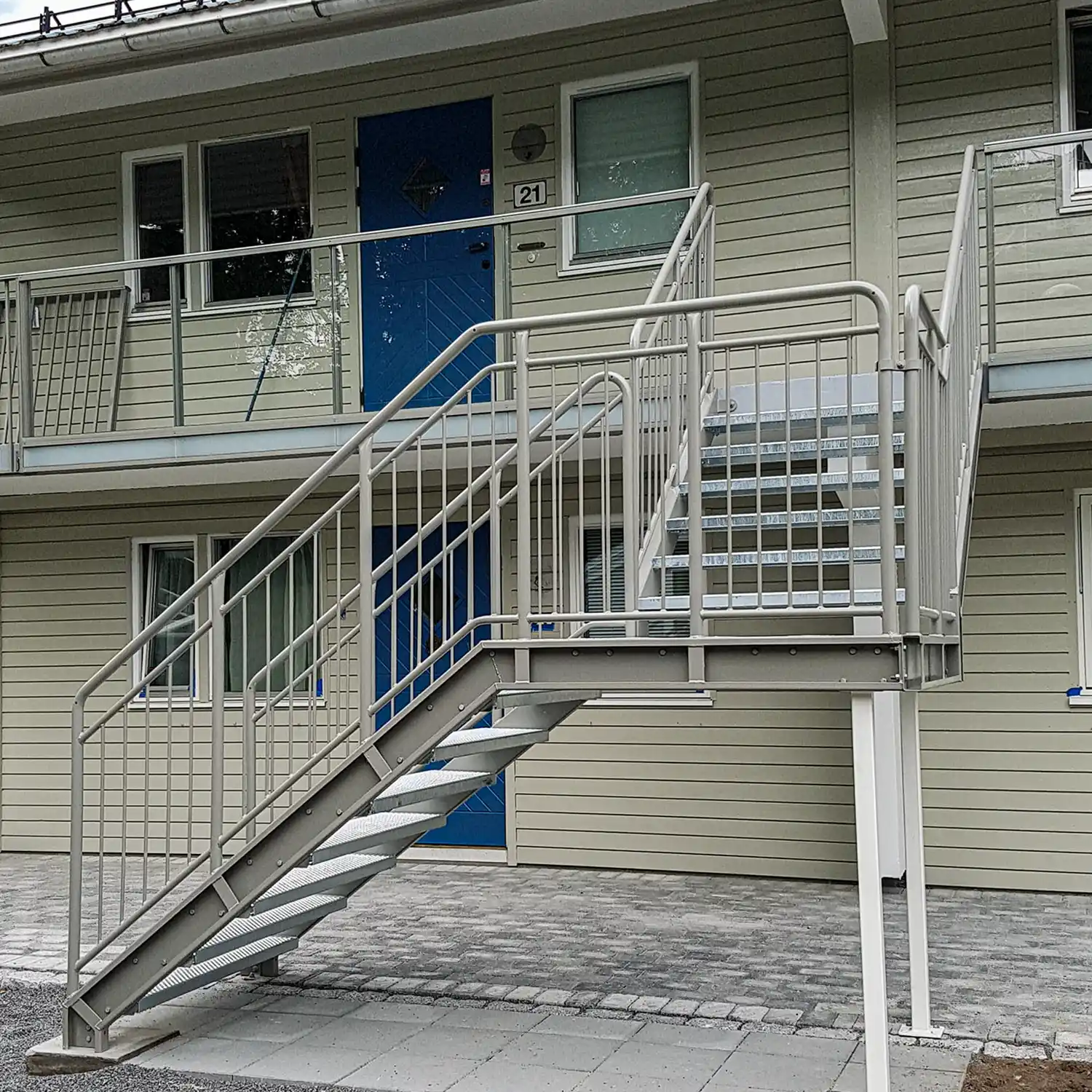 Utetrapper | Skreddersydd trapp ute | Haneborg Gruppen AS