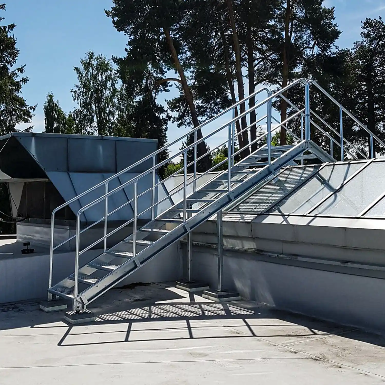 Utetrapper | Skreddersydd trapp ute | Haneborg Gruppen AS